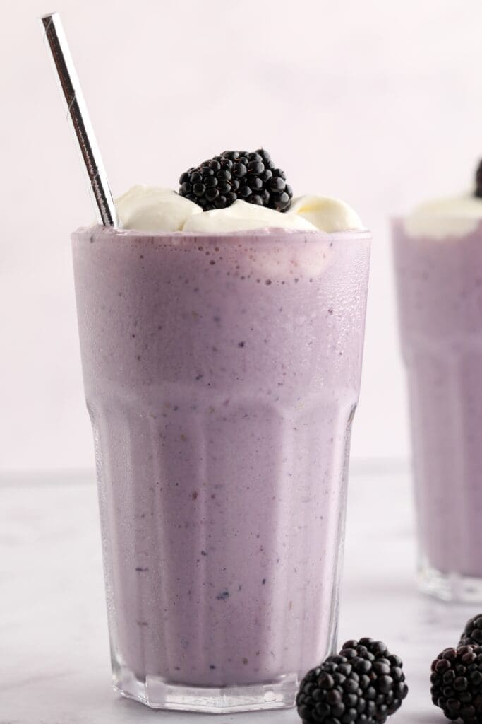 Blackberry Milkshakes - Marisa Bakes